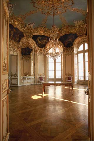 Quia - ROCOCO ART & ARCHITECTURE
